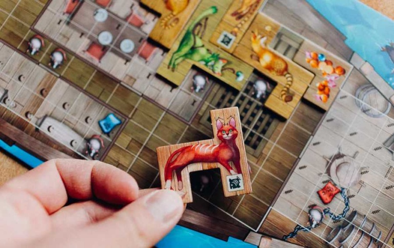 DUEL: LA ISLA DE LOS GATOS | Arte9